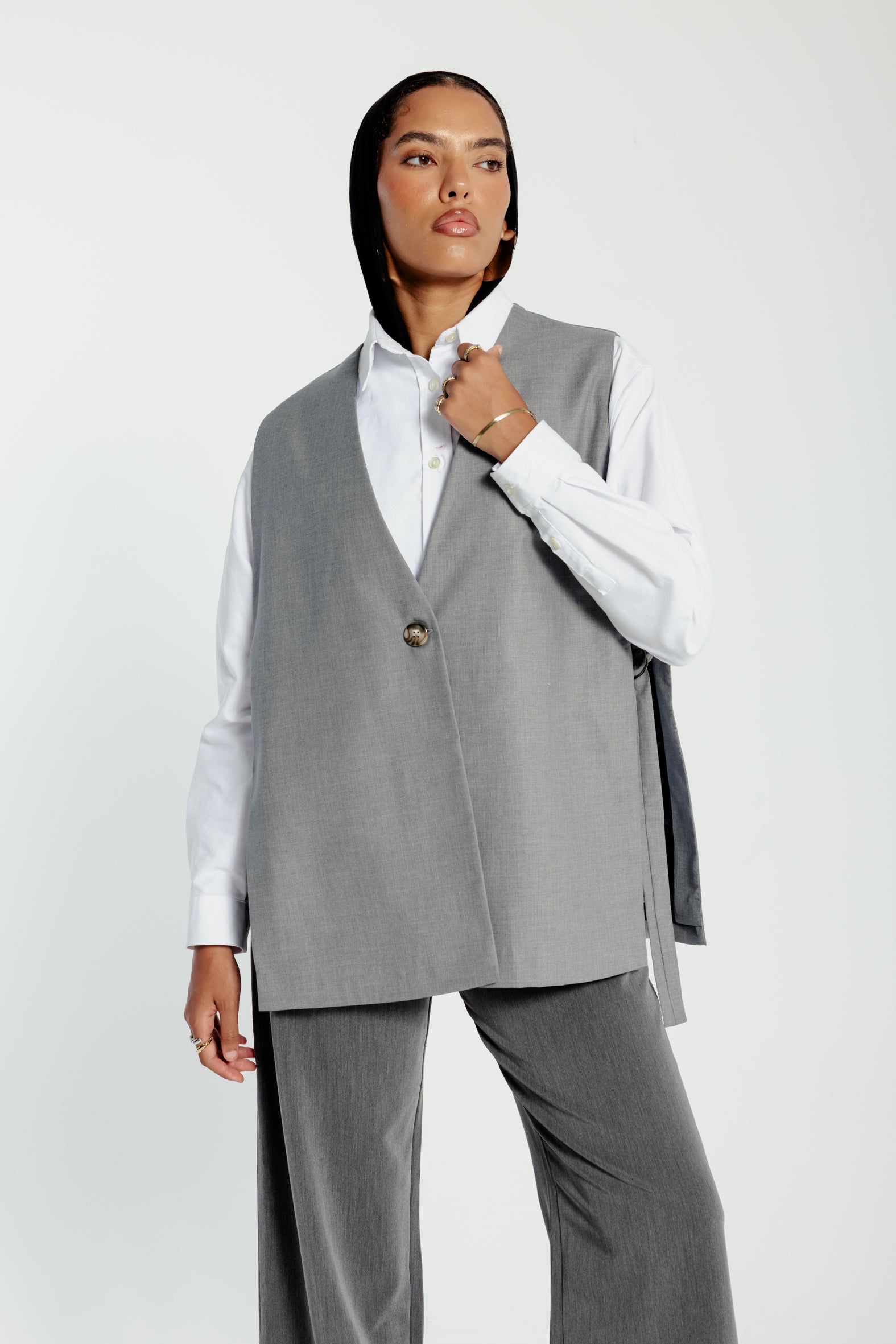 Oversized Side Buckled Vest in Light Grey
